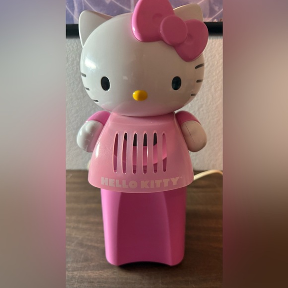 Hello Kitty | Kitchen | Rare Hello Kitty Pink Electric Hot Air Popcorn ...